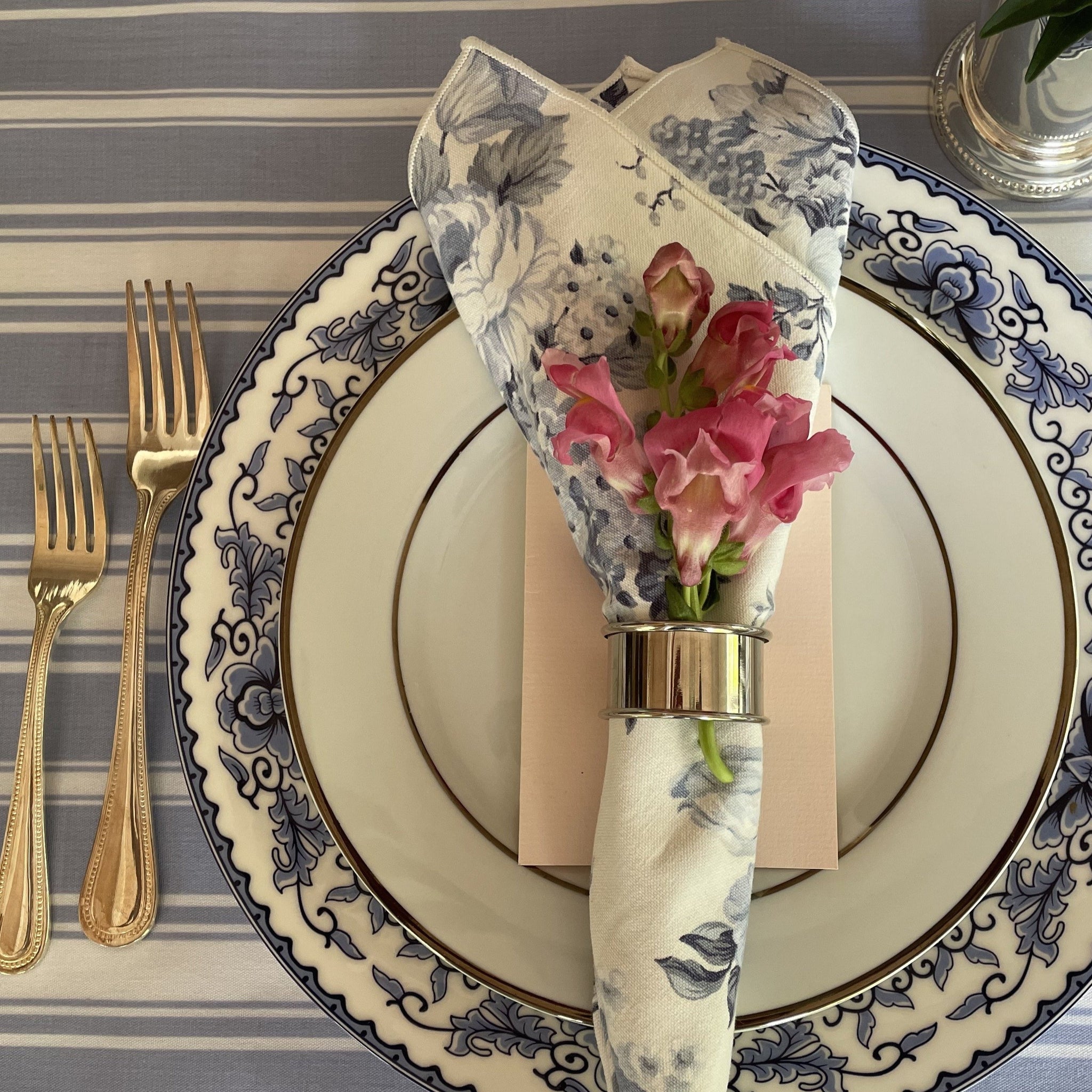 Linens – Bermuda Party Rentals